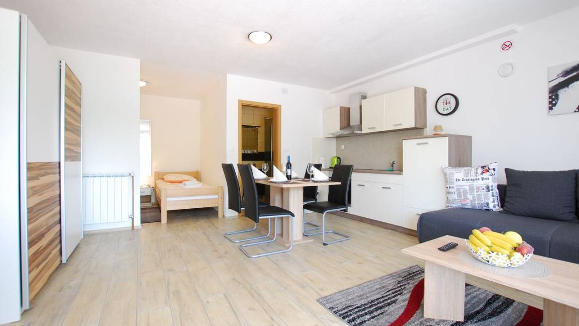 32 M² Hotel ∙ 1 Bedroom ∙ 4 Guests - Rijeka