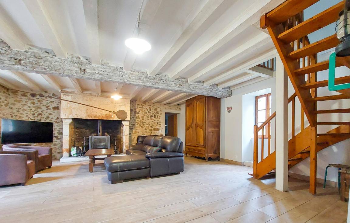 180 M² Ferienhaus ∙ 4 Schlafzimmer ∙ 8 Gäste - Mareuil