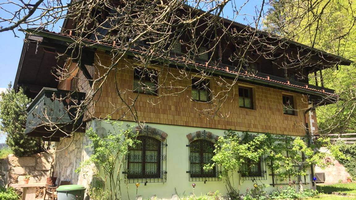 100 M² Ferienhaus ∙ 1 Schlafzimmer ∙ 2 Gäste - Berchtesgaden