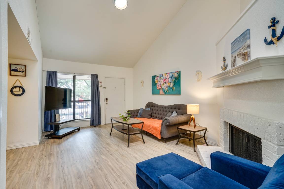 83 M² Apartment ∙ 1 Bedroom ∙ 2 Guests - Devonshire Drive – Dallas