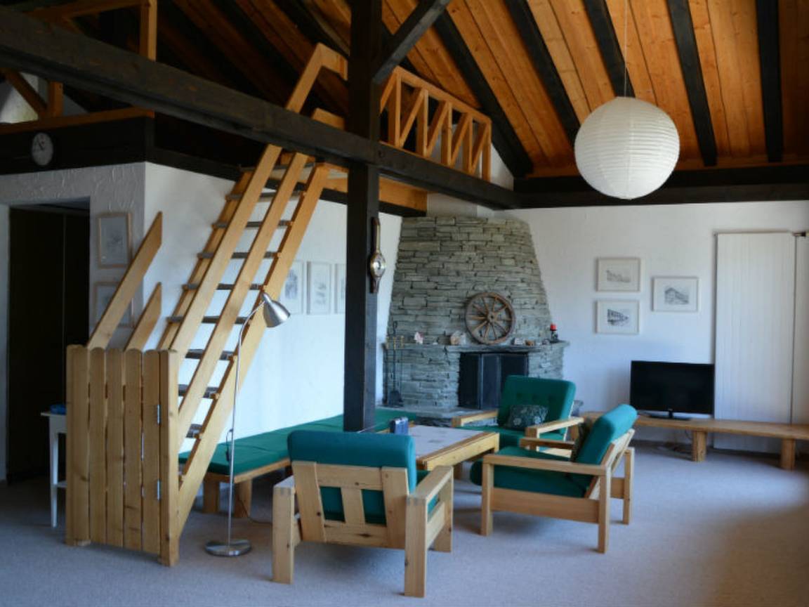 Appartement ∙ 3 Slaapkamers ∙ 7 Gasten - Obersaxen
