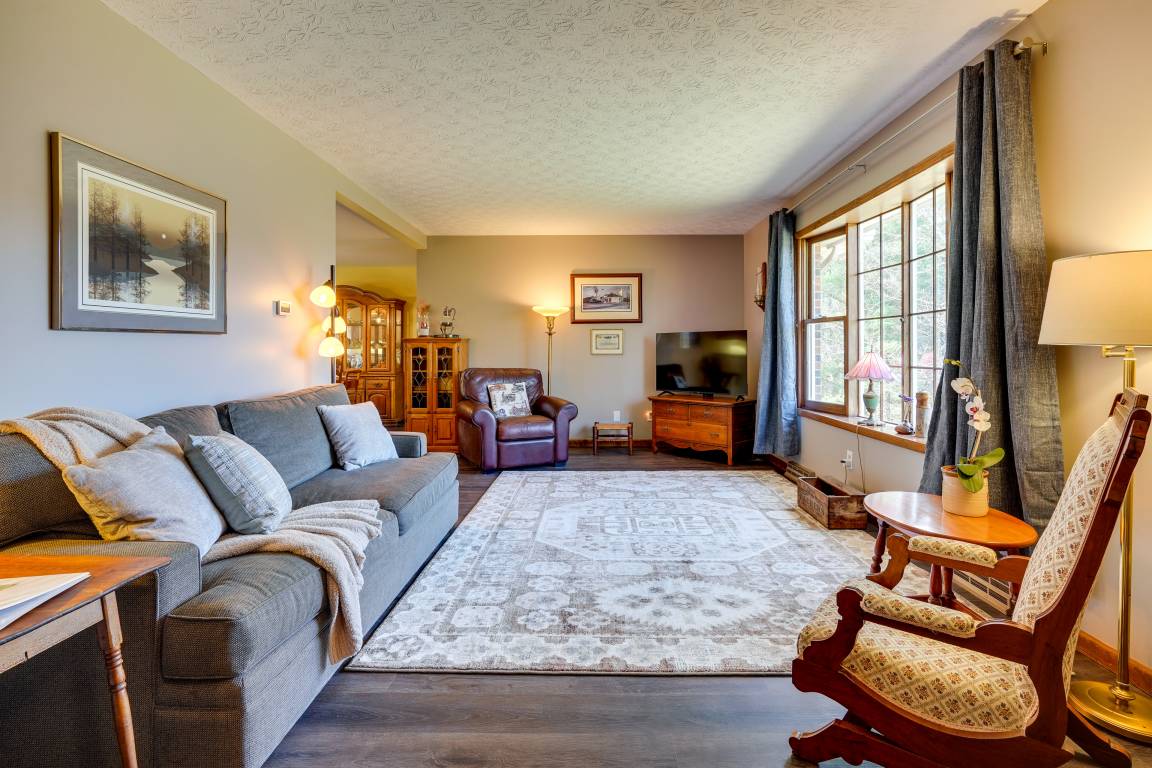 139 M² House ∙ 4 Bedrooms ∙ 7 Guests - Athens, OH