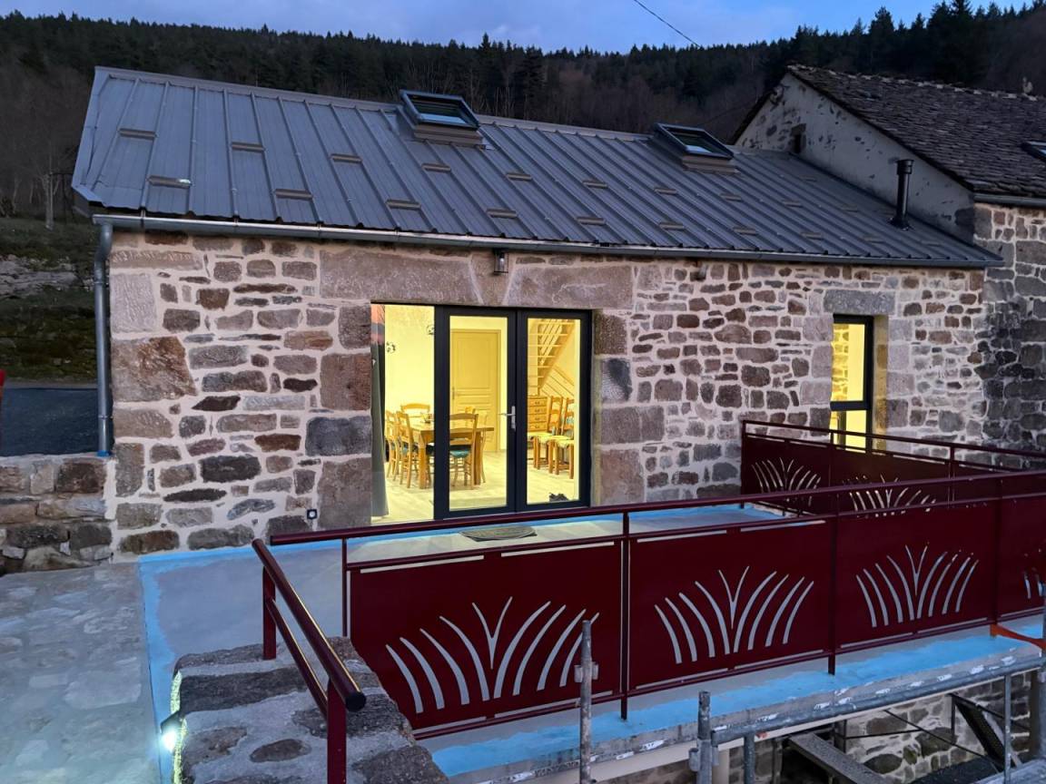 75 M² Gîte ∙ 6 Personnes - Sainte-Énimie