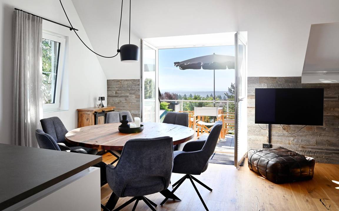 110 M² Appartement ∙ 3 Slaapkamers ∙ 6 Gasten - Mayen