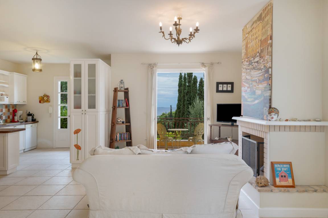 160 M² Casa De Campo ∙ 4 Habitaciones ∙ 8 Huéspedes - Grecia
