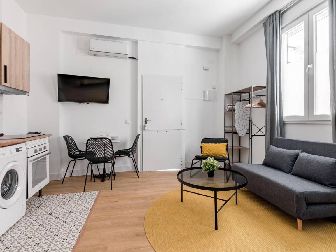 25 M² Estudio ∙ 1 Habitación ∙ 3 Huéspedes - Móstoles
