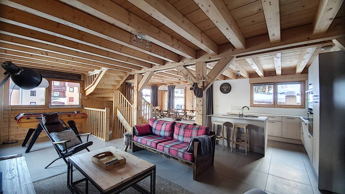 144 M² Chalet ∙ 5 Chambres ∙ 12 Personnes - Bellevaux