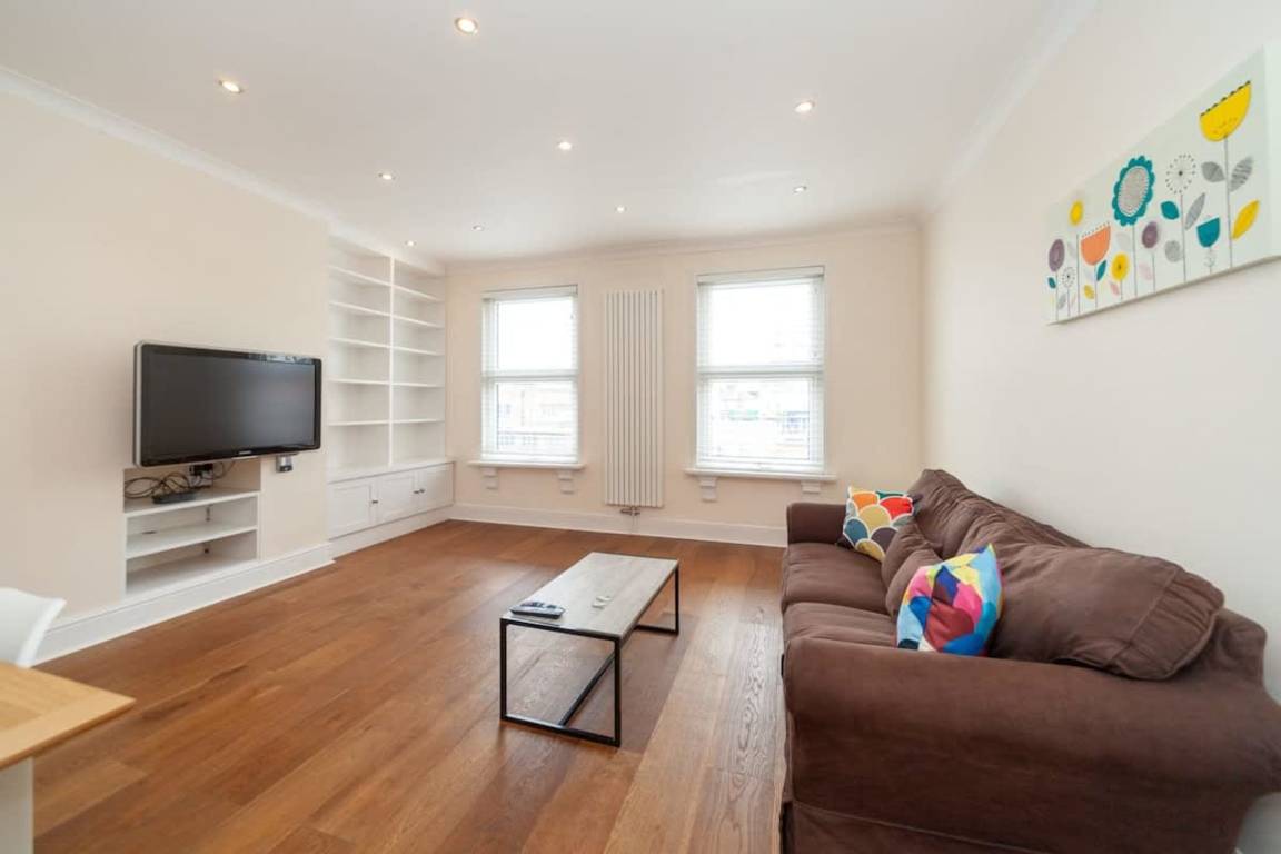 Apartment ∙ 2 Bedrooms ∙ 6 Guests - Barking