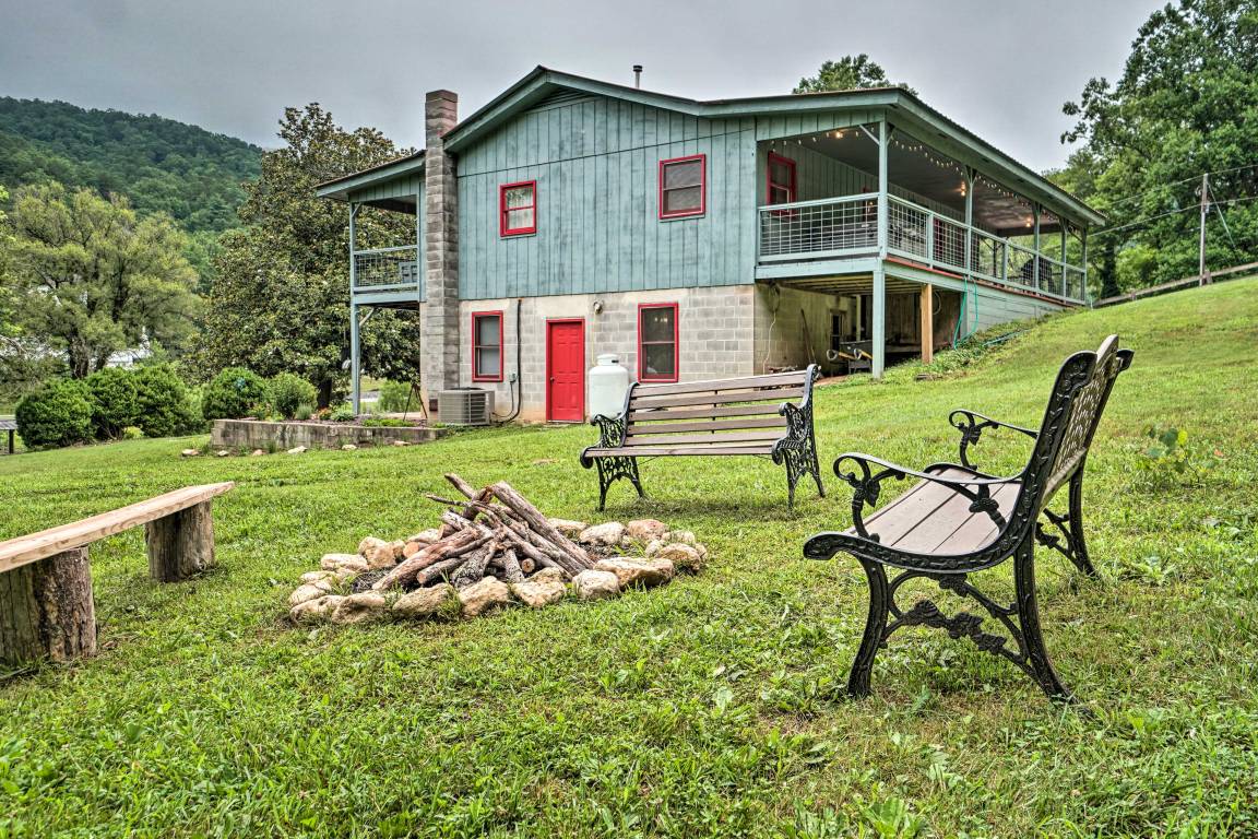 222 M² House ∙ 3 Bedrooms ∙ 9 Guests - Clayton, GA
