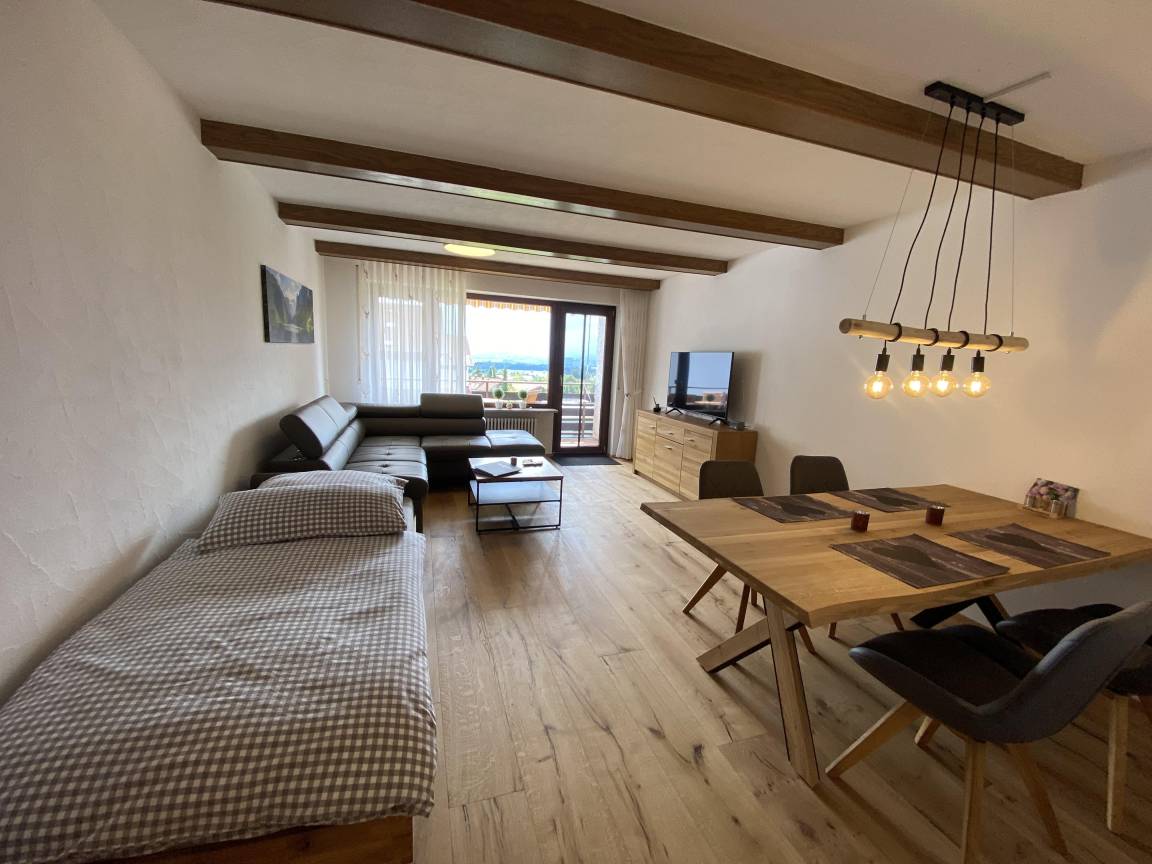 65 M² Appartement ∙ 1 Slaapkamer ∙ 3 Gasten - Nesselwang