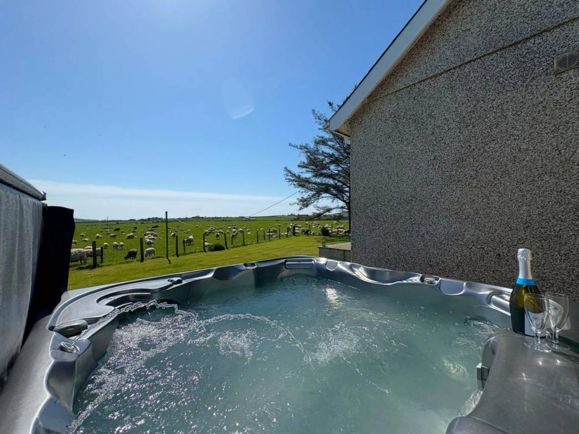 Cottage ∙ 3 Bedrooms ∙ 8 Guests - Aberdaron