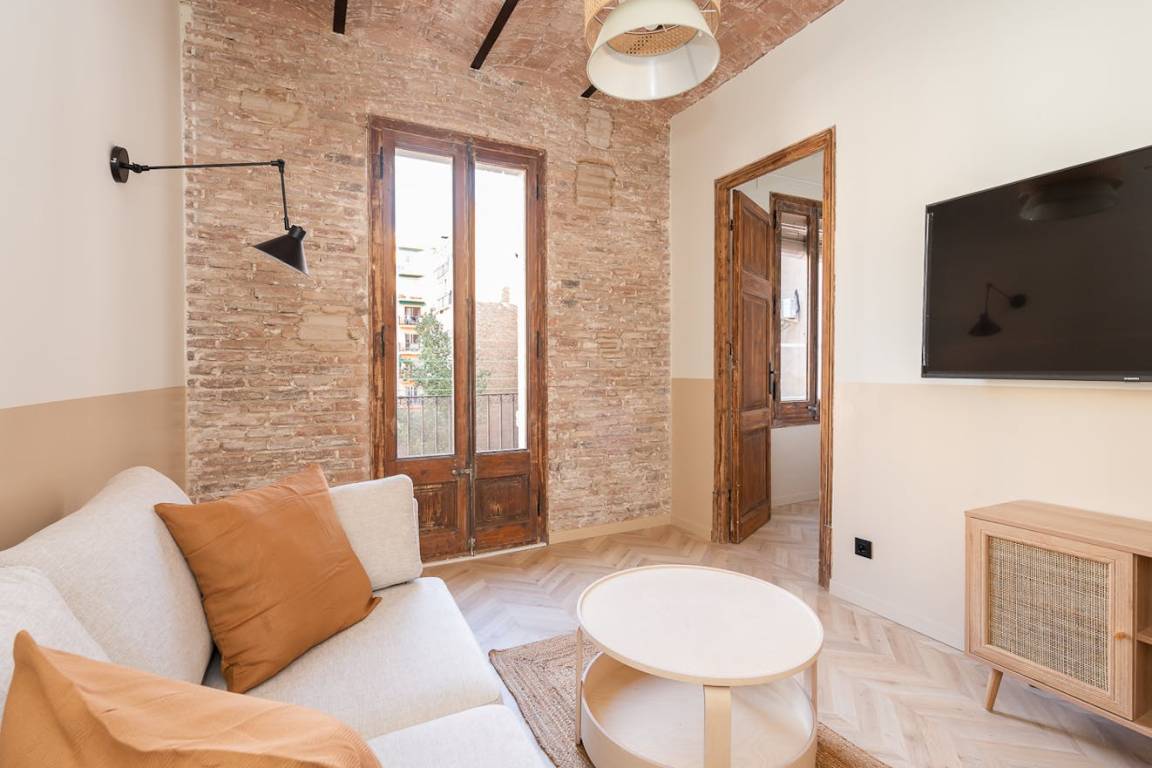69 M² Apartamento ∙ 3 Habitaciones ∙ 4 Huéspedes - Cerdanyola del Vallès