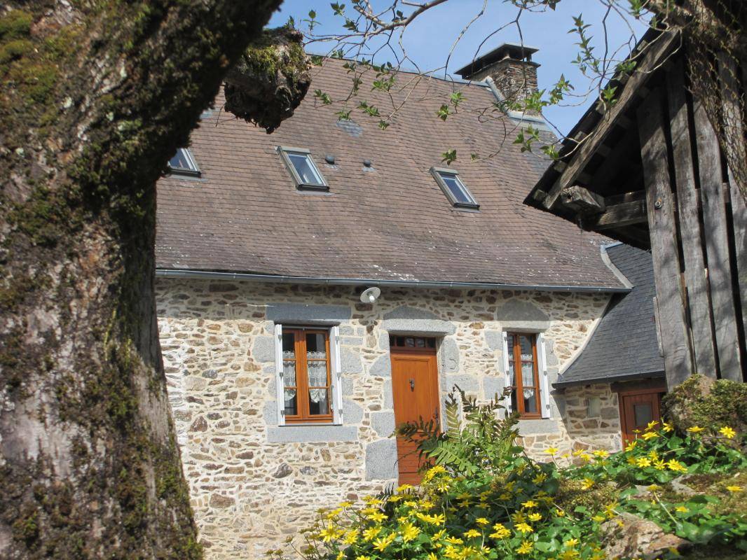 126 M² Gîte ∙ 4 Chambres ∙ 8 Personnes - Corrèze
