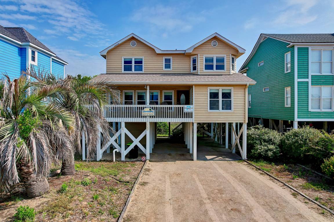 140 M² House ∙ 4 Bedrooms ∙ 8 Guests - Holden Beach, NC