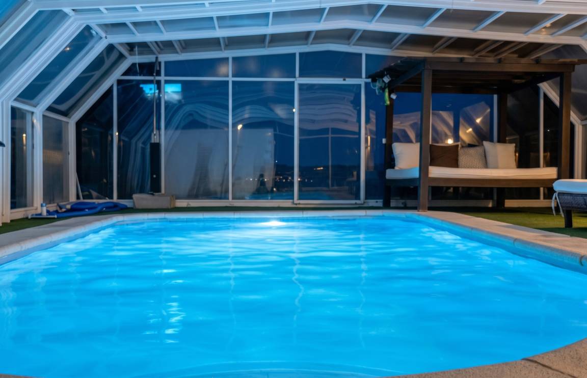750 M² Villa ∙ 3 Bedrooms ∙ 6 Guests - Granada