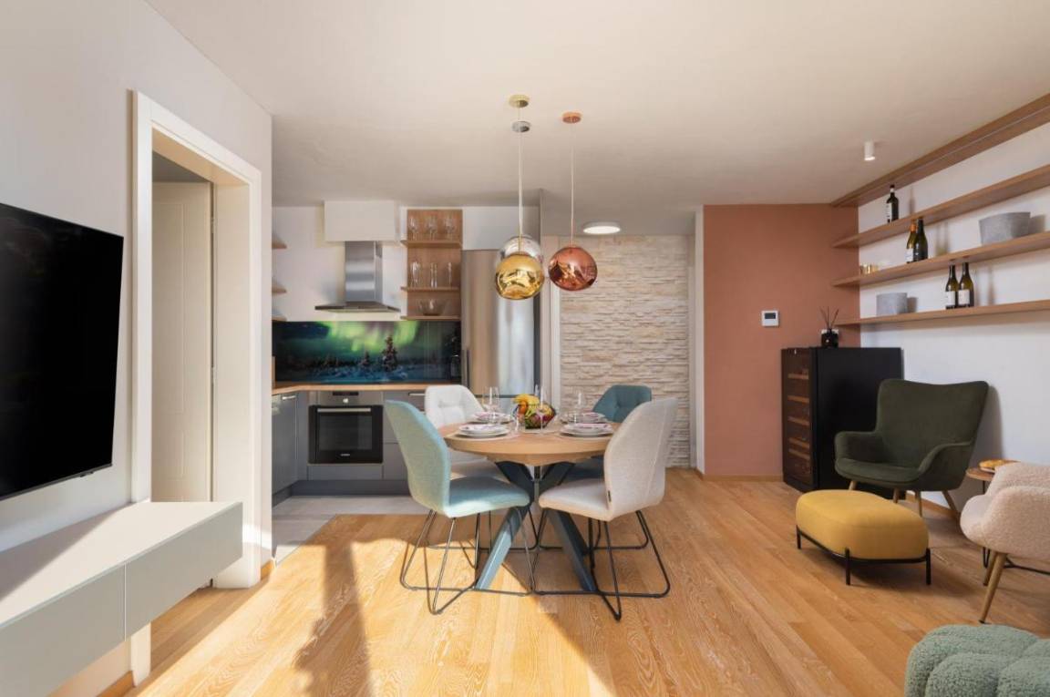 70 M² Ferienwohnung ∙ 2 Schlafzimmer ∙ 4 Gäste - Zadar