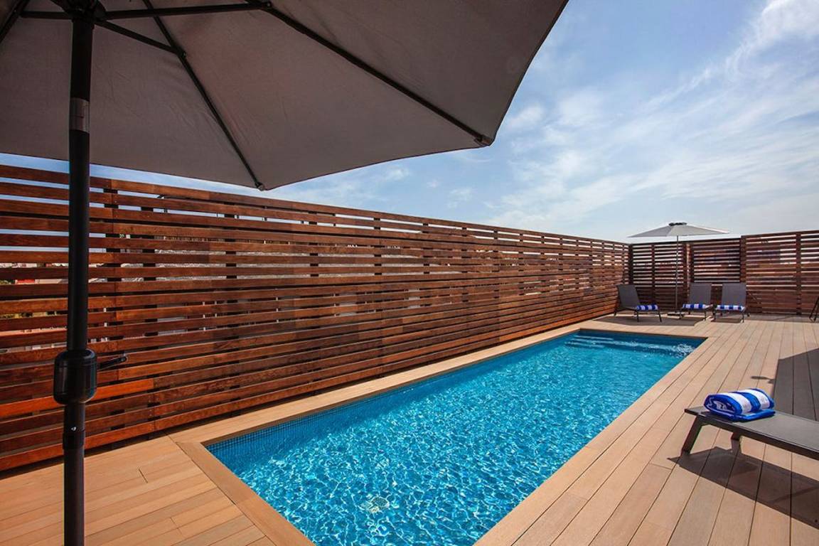 200 M² Apartamento ∙ 5 Quartos ∙ 10 Hóspedes - Barcelona