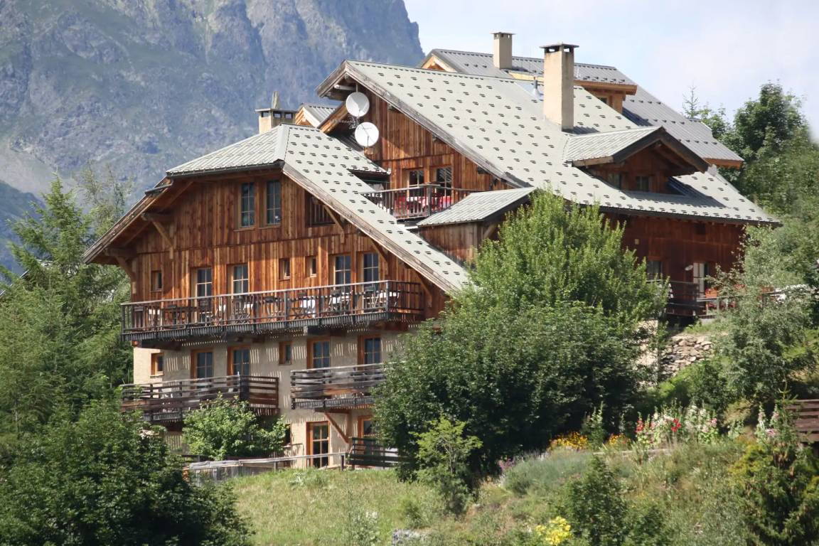 93 M² Apartamento ∙ 3 Habitaciones ∙ 8 Huéspedes - Oz-en-Oisans