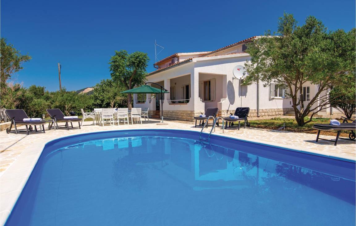 70 M² Apartamento ∙ 2 Habitaciones ∙ 4 Huéspedes - Rab