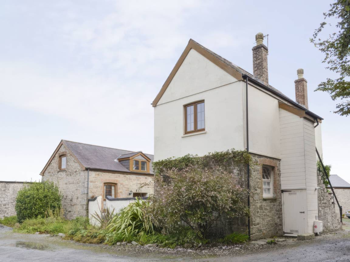 Cottage ∙ 1 Bedroom ∙ 2 Guests - Falmouth