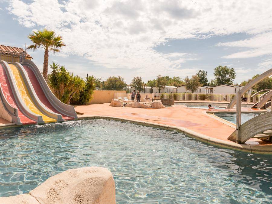 22 M² Caravan ∙ 2 Bedrooms ∙ 6 Guests - La Grande-Motte