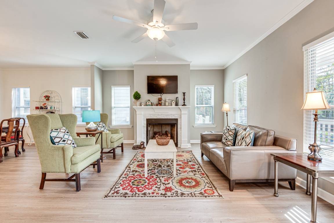 200 M² House ∙ 4 Bedrooms ∙ 8 Guests - Tallahassee, FL