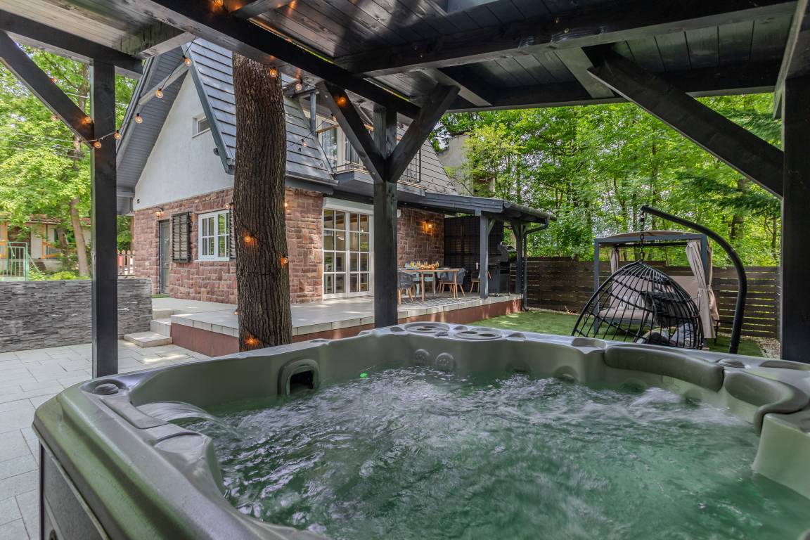 60 M² Ferienhaus ∙ 2 Schlafzimmer ∙ 5 Gäste - Balatonboglár