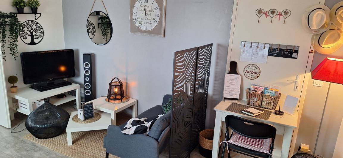 30 M² Studio Flat ∙ 2 Guests - Portiragnes