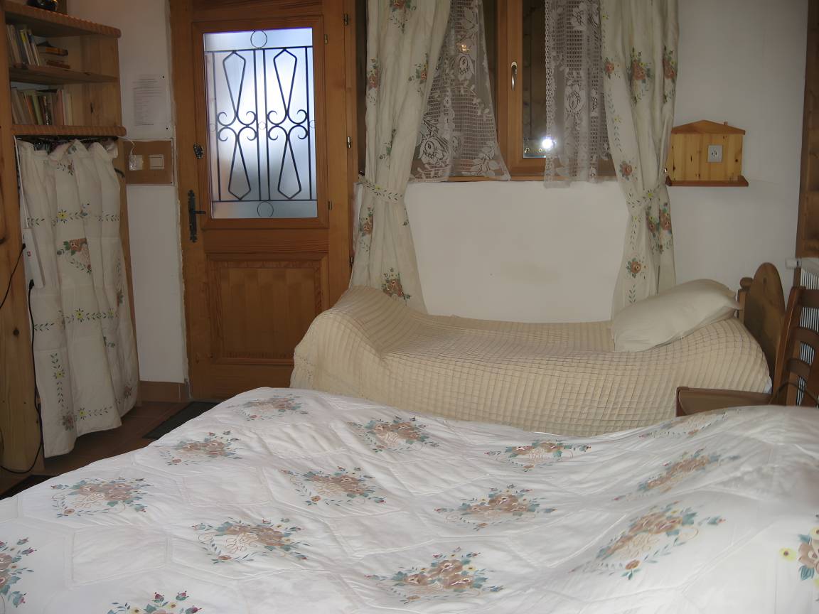 12 M² Chambre D'hôtes ∙ 1 Chambre ∙ 3 Personnes - Chamonix-Mont-Blanc