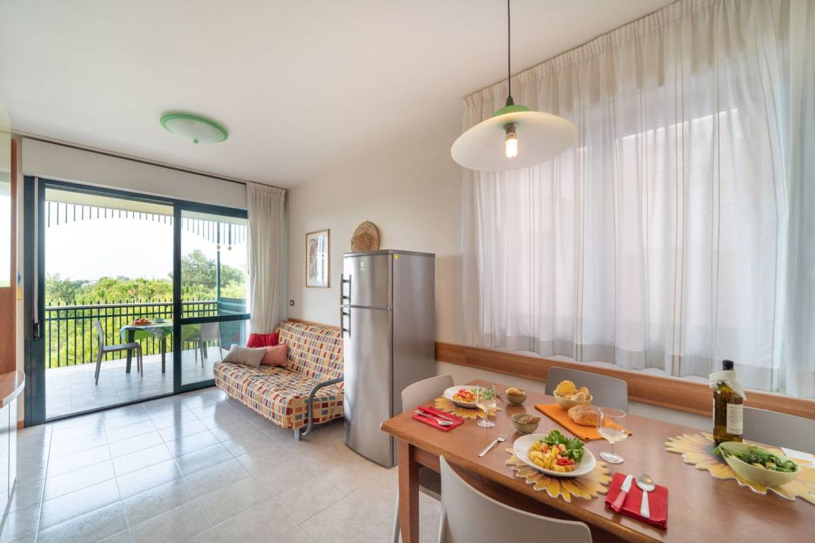 70 M² Apartment ∙ 4 Bedrooms ∙ 8 Guests - Bibione