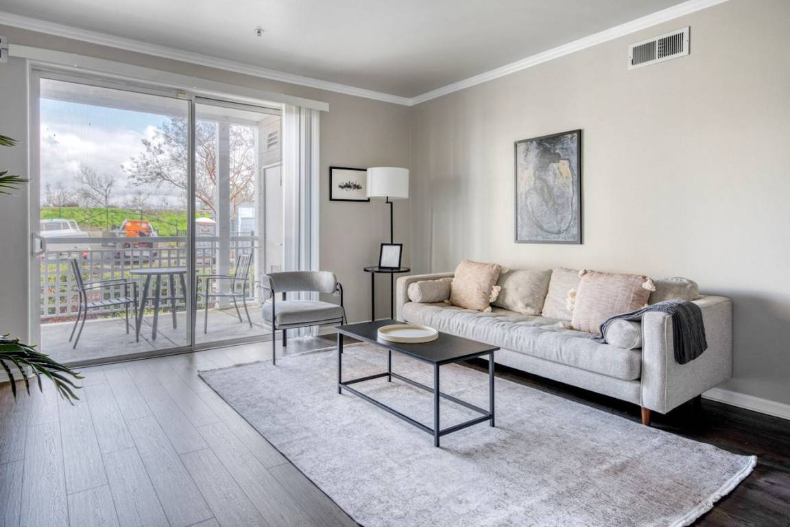 107 M² Apartment ∙ 2 Bedrooms ∙ 4 Guests - Cupertino, CA