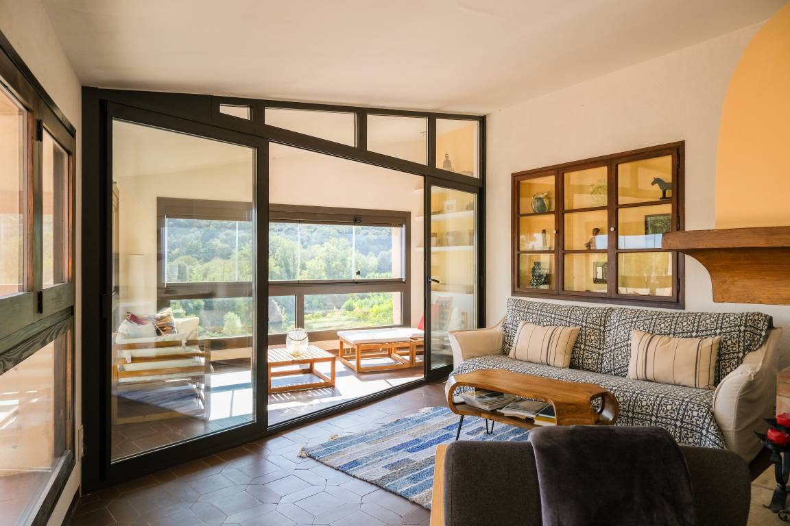 159 M² Apartamento ∙ 3 Habitaciones ∙ 8 Huéspedes - Besalú