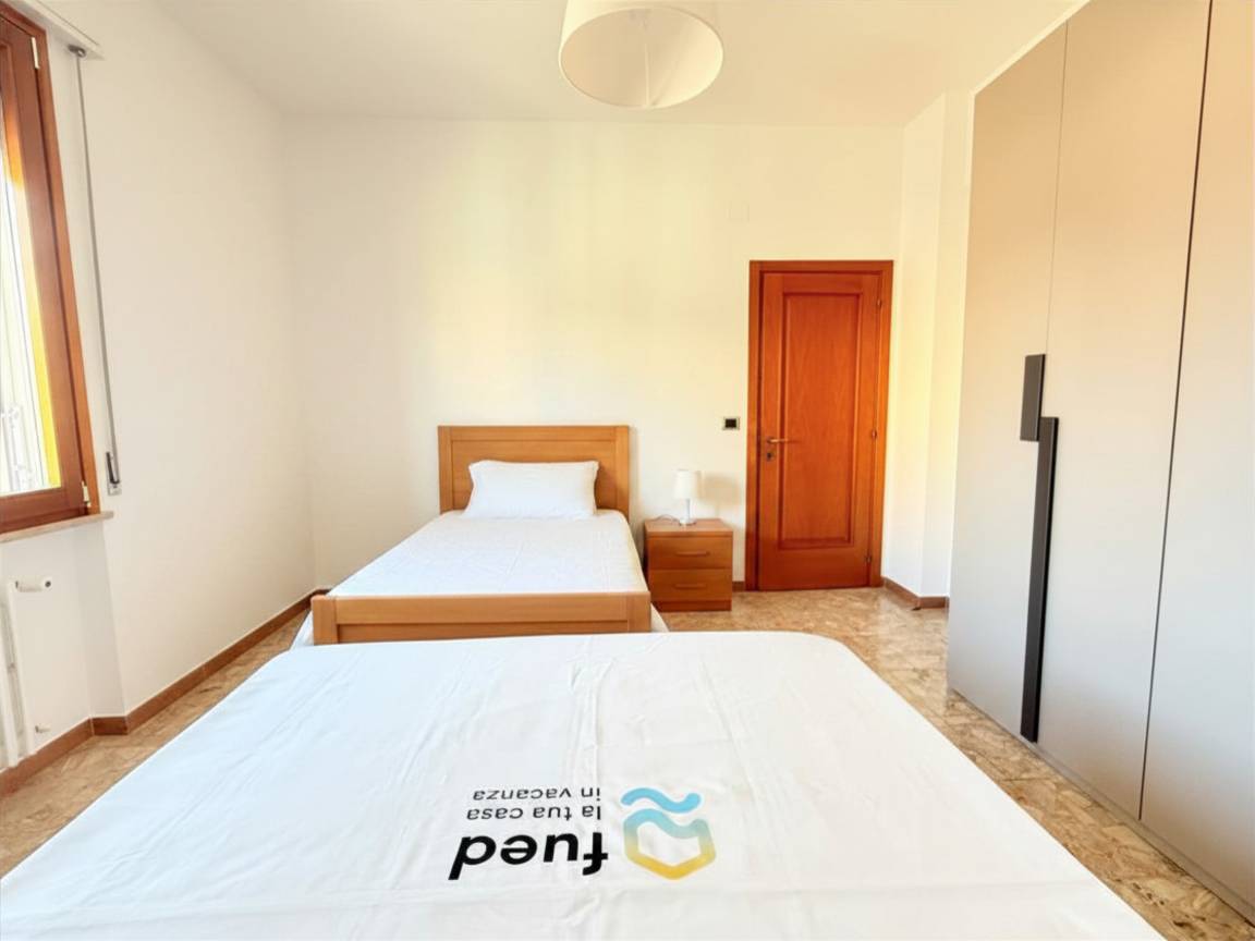 Apartment ∙ 2 Bedrooms ∙ 5 Guests - Senigallia
