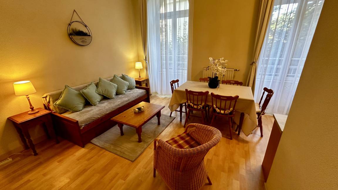 50 M² Appartement ∙ 2 Chambres ∙ 4 Personnes - La Tour-d'Auvergne