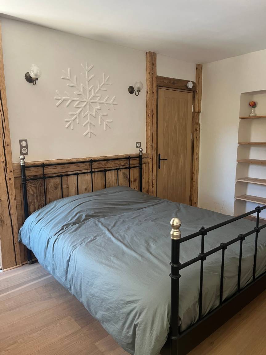 130 M² Maison De Vacances ∙ 3 Chambres ∙ 9 Personnes - Faverges