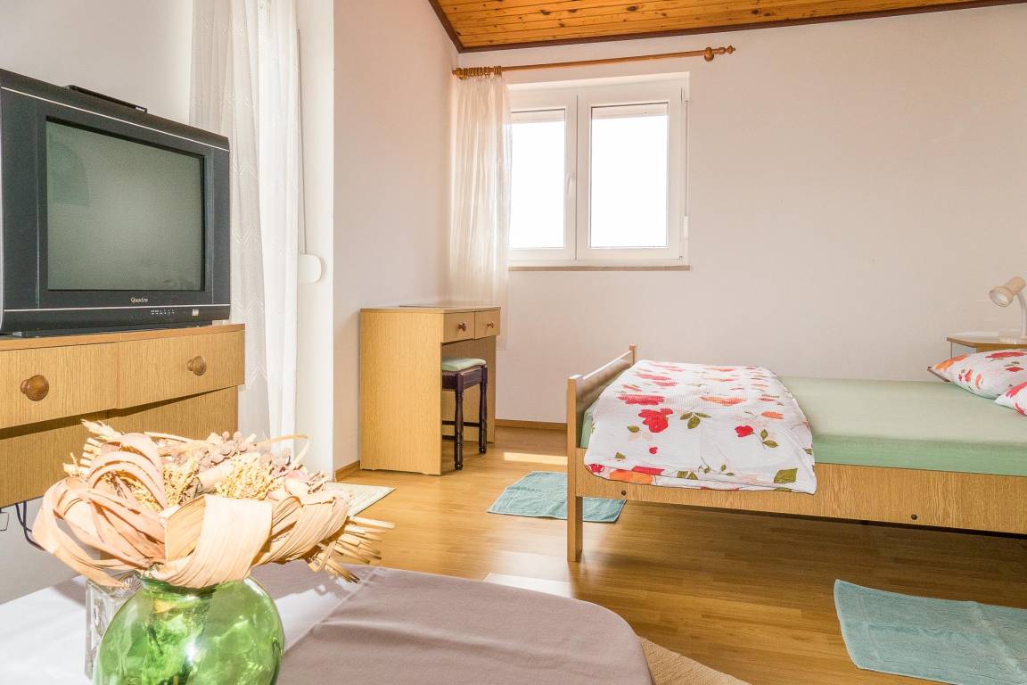 22 M² Apartment ∙ 1 Bedroom ∙ 3 Guests - Rab