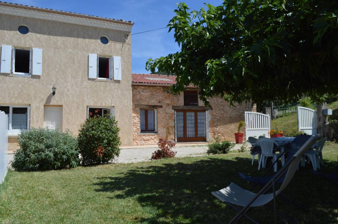 75 M² Gîte ∙ 2 Chambres ∙ 4 Personnes - Chabeuil