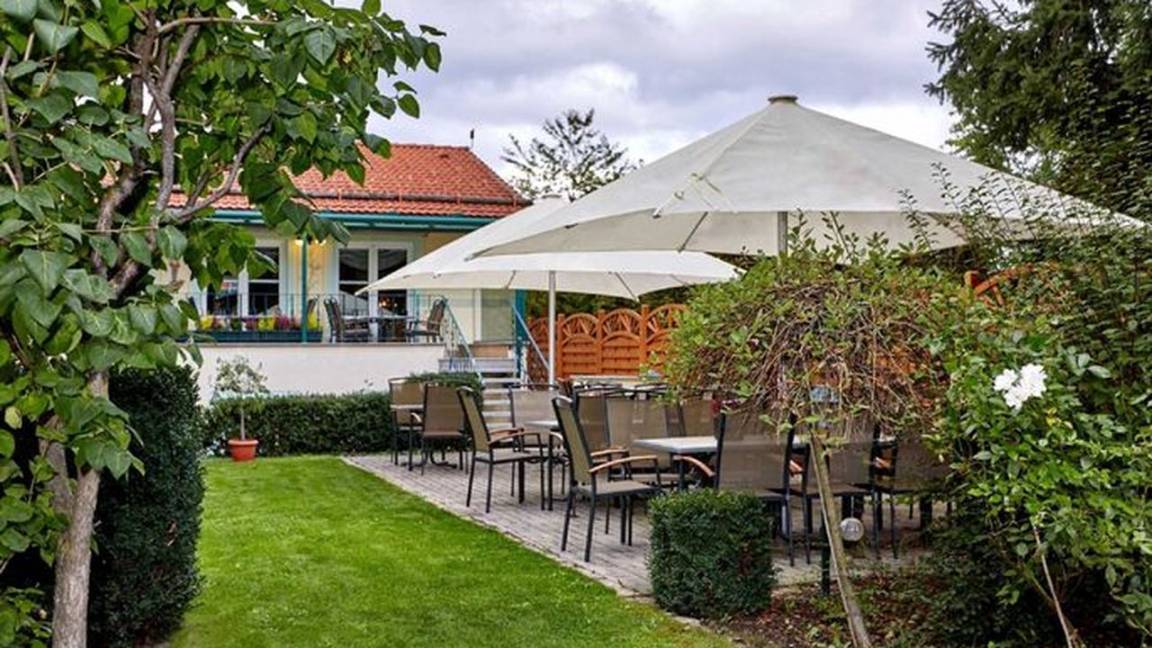 24 M² Hotel ∙ 2 Gäste - Erfurt