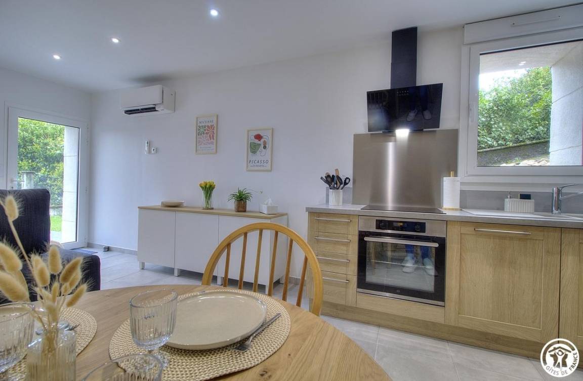 53 M² Gîte ∙ 2 Chambres ∙ 4 Personnes - Ain
