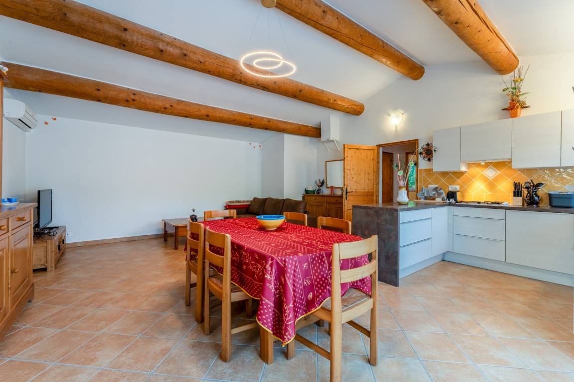 85 M² Maison De Vacances ∙ 2 Chambres ∙ 6 Personnes - Pont-Saint-Esprit