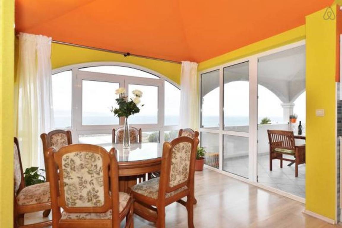 79 M² Apartamento ∙ 2 Habitaciones ∙ 6 Huéspedes - Brač
