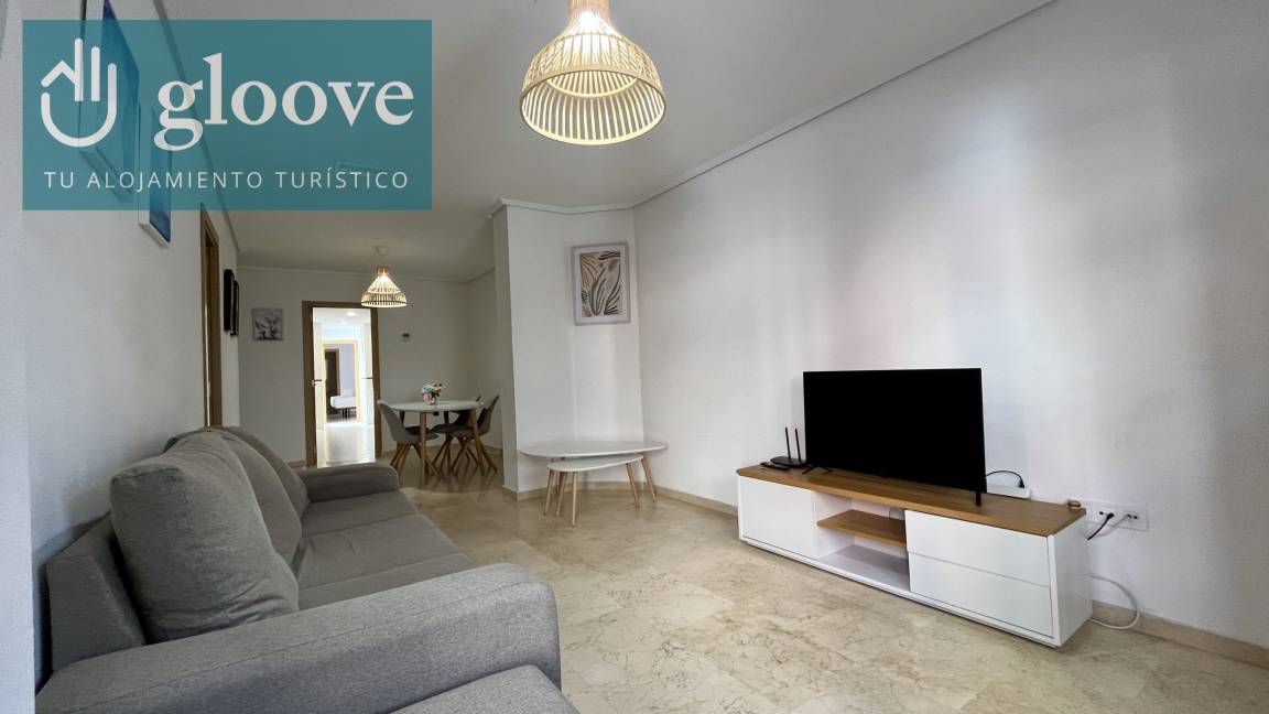 92 M² Apartment ∙ 3 Bedrooms ∙ 6 Guests - Alicante