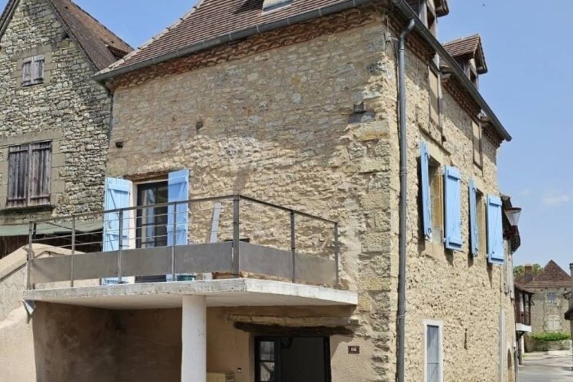 80 M² House ∙ 2 Bedrooms ∙ 3 Guests - Martel