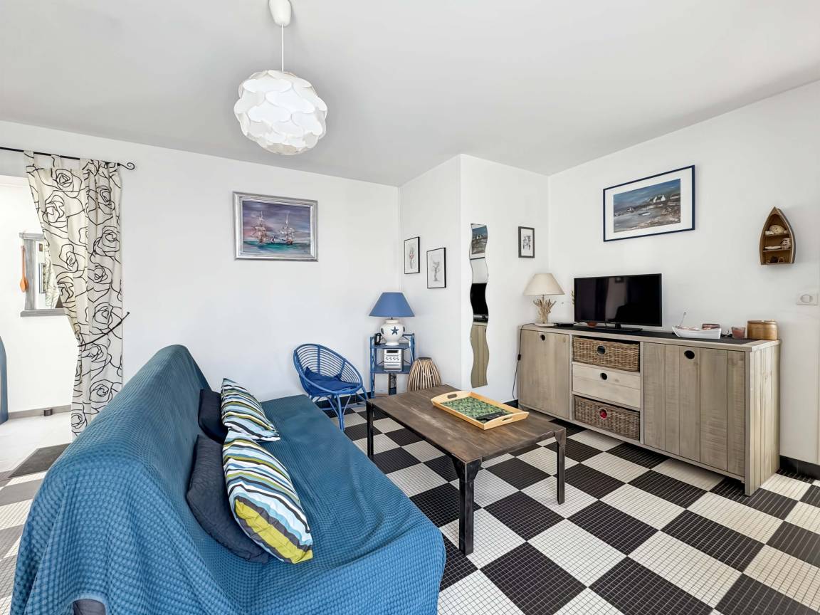 65 M² Talo ∙ 2 Makuuhuonetta ∙ 4 Vierasta - Barbâtre