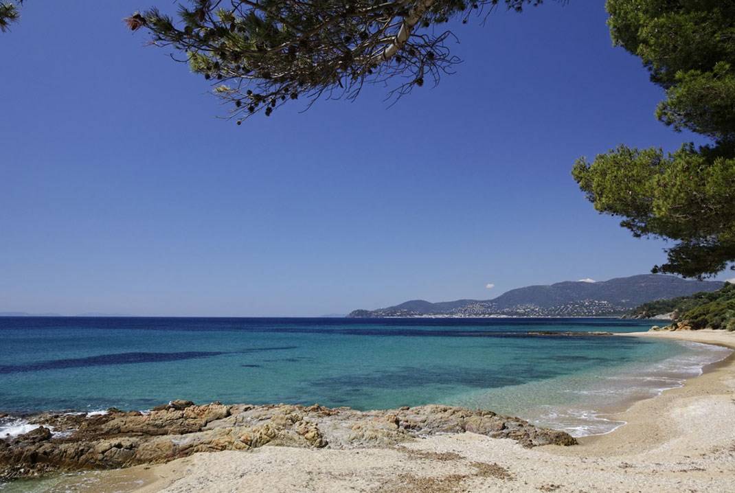 210 M² House ∙ 7 Bedrooms ∙ 20 Guests - Le Pradet