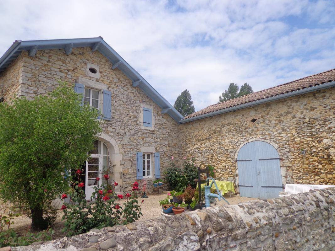 114 M² Gîte ∙ 3 Chambres ∙ 6 Personnes - Peyrehorade