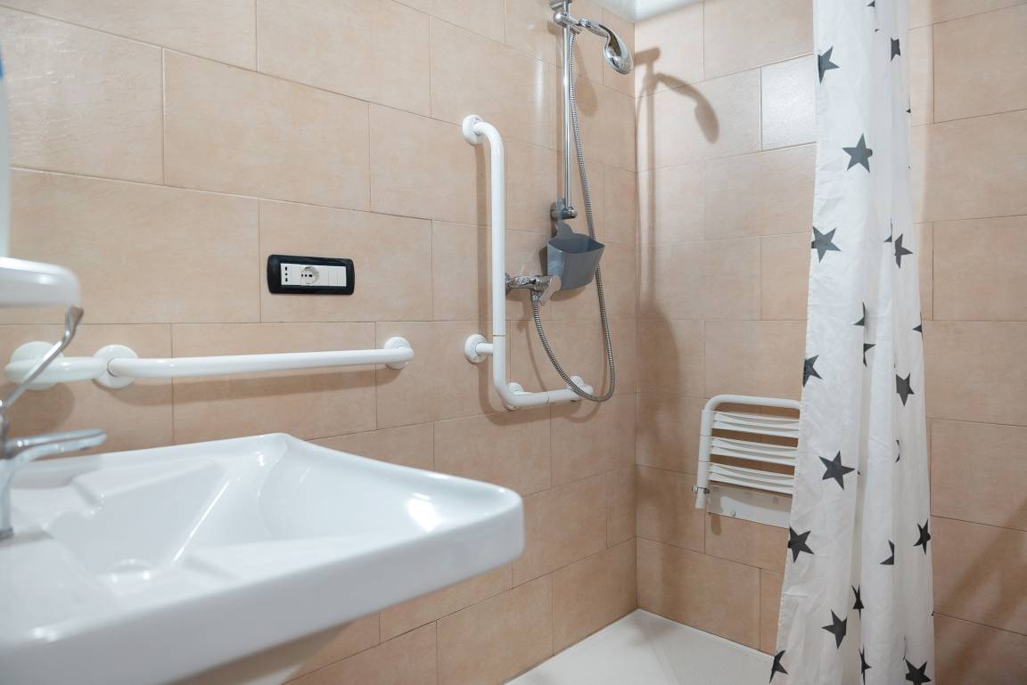 100 M² Appartamento Vacanza ∙ 3 Camere Da Letto ∙ 7 Ospiti - Garessio