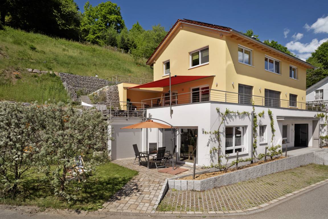 80 M² Ferienwohnung ∙ 1 Schlafzimmer ∙ 4 Gäste - Steinach