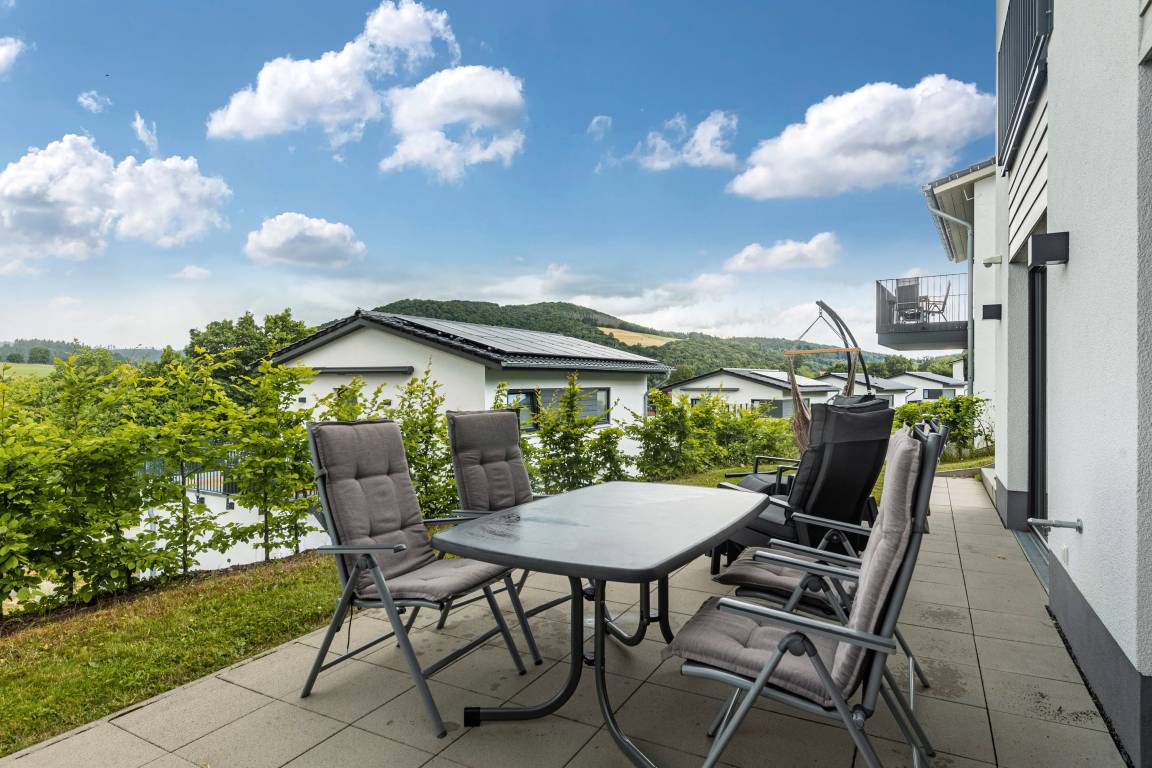 90 M² Huis ∙ 2 Slaapkamers ∙ 4 Gasten - Diemelsee