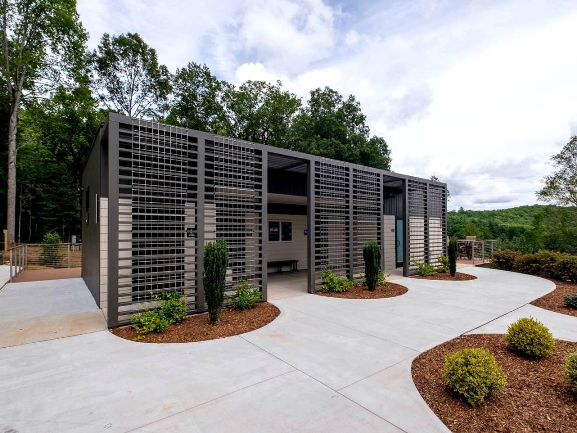 House ∙ 1 Bedroom ∙ 2 Guests - Lake Toxaway, NC
